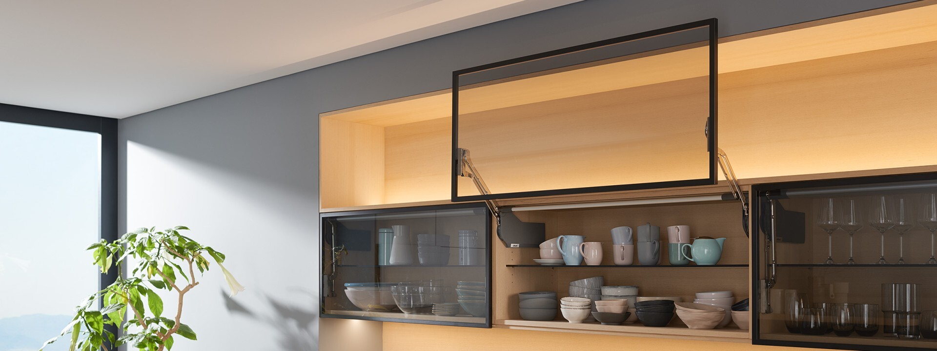 Tout pour l'Armoire | Mécanisme de Porte Relevable Verticale BLUM AVENTOS HL TOP